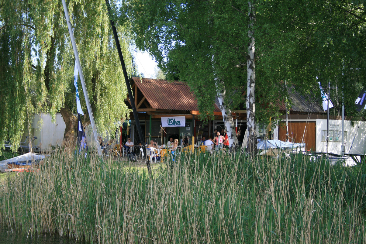 Segelschulzentrum Gehrlein – Freizeit Camping Erlichsee